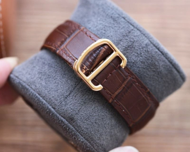 Low-cost CARTIER Watches