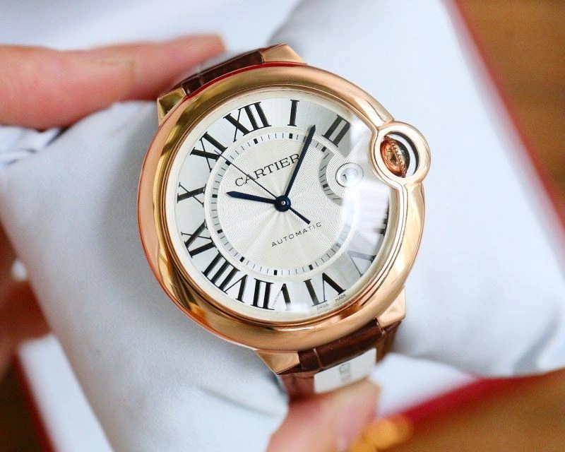 Cut-rate CARTIER Watches