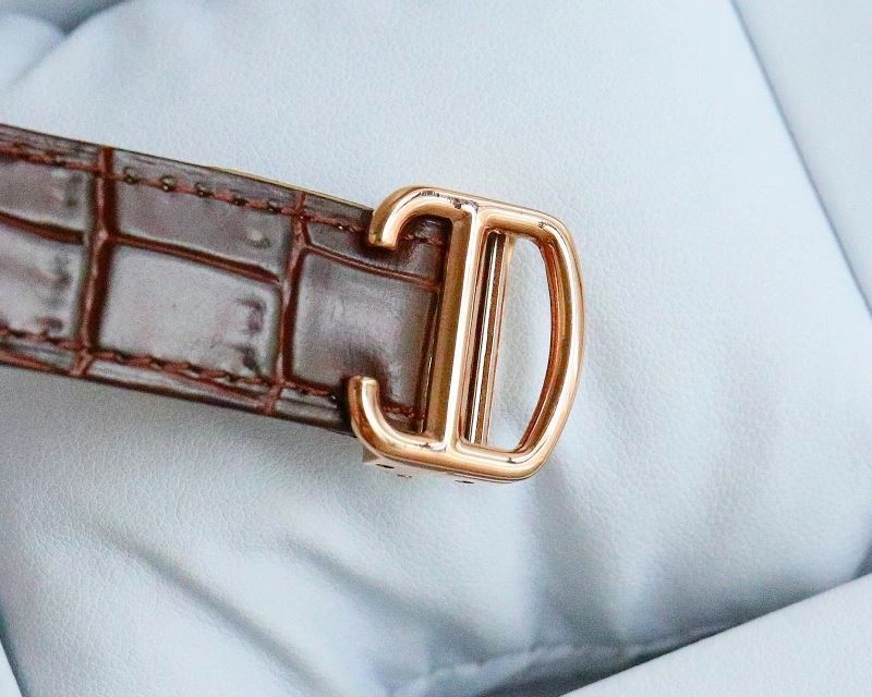 Cut-rate CARTIER Watches