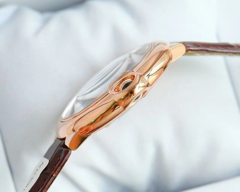 Top mirror CARTIER Watches