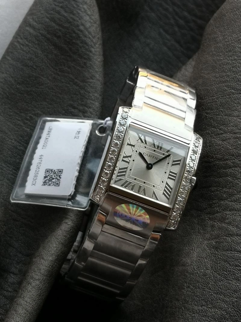 Cut-rate CARTIER Watches