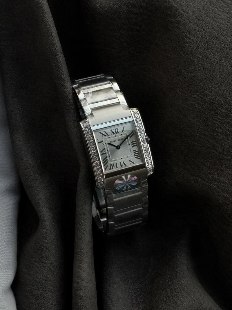 Cut-rate CARTIER Watches