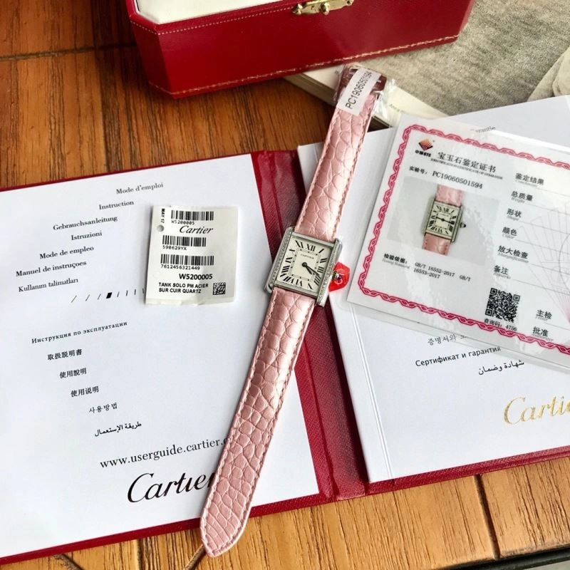 Accurate model CARTIER Watches