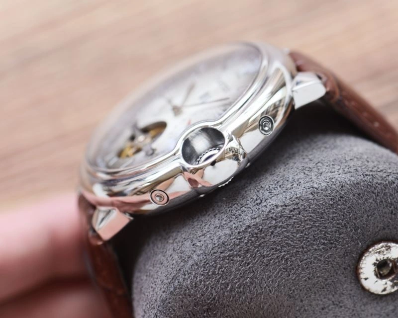 Low-cost CARTIER Watches