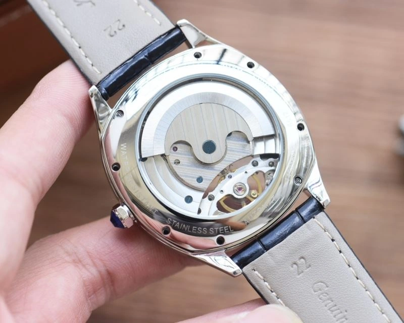 Accurate model CARTIER Watches