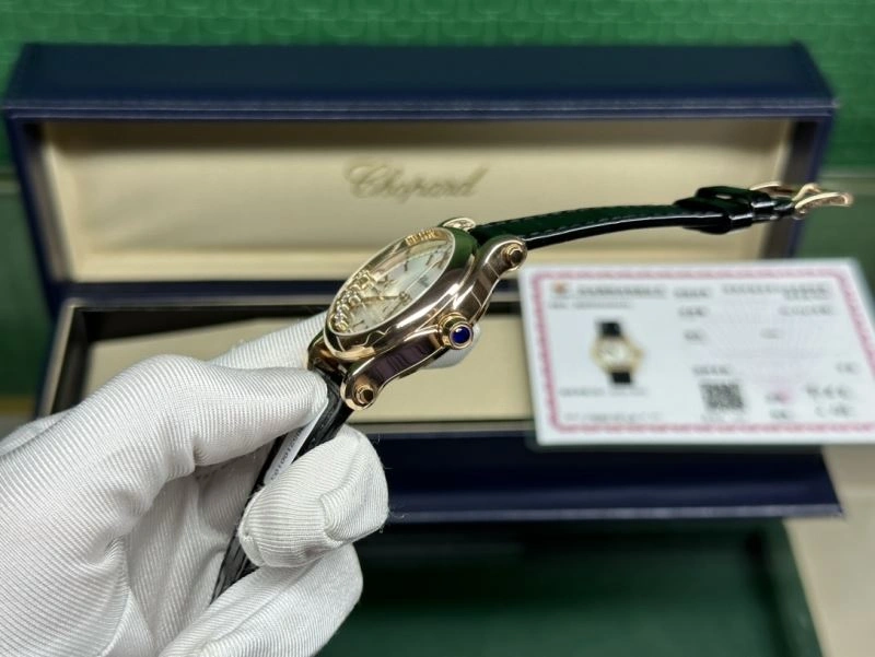 Accurate model CARTIER Watches