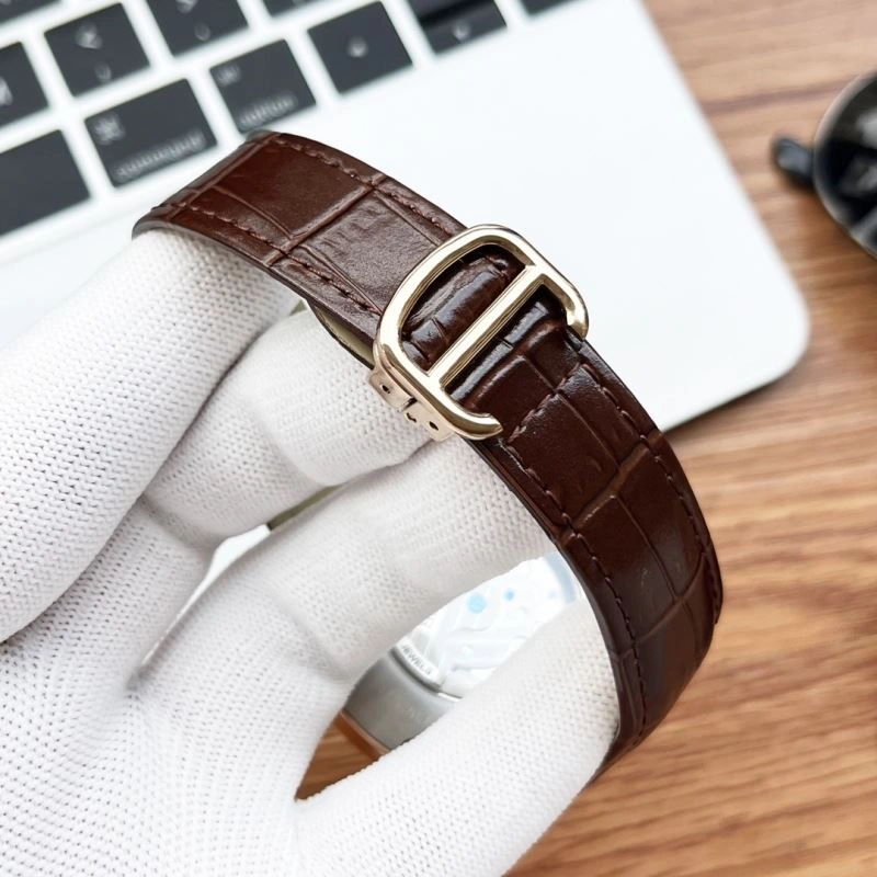 Indistinguishable CARTIER Watches