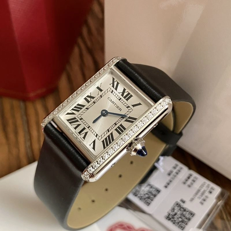 Cut-rate CARTIER Watches