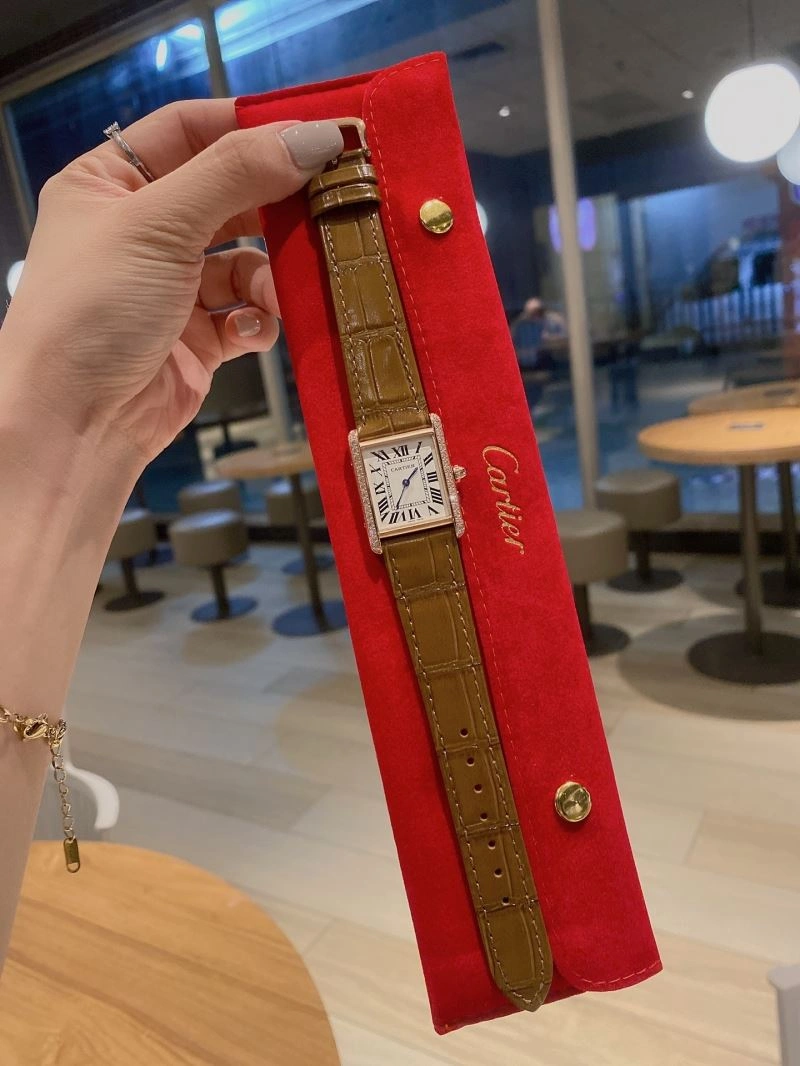 CARTIER Watches