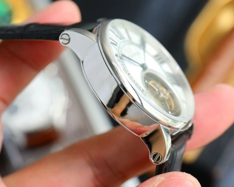 Cut-rate CARTIER Watches