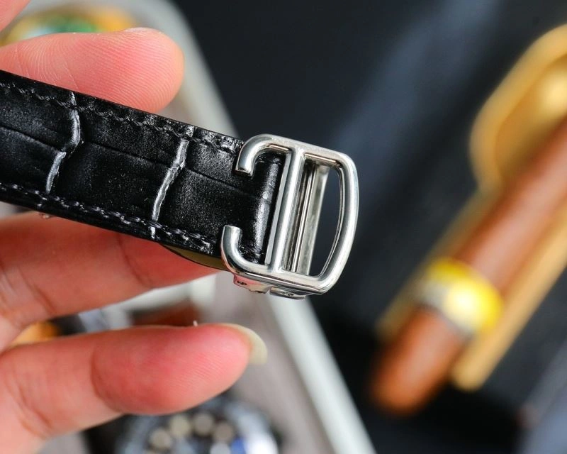 High fidelity CARTIER Watches