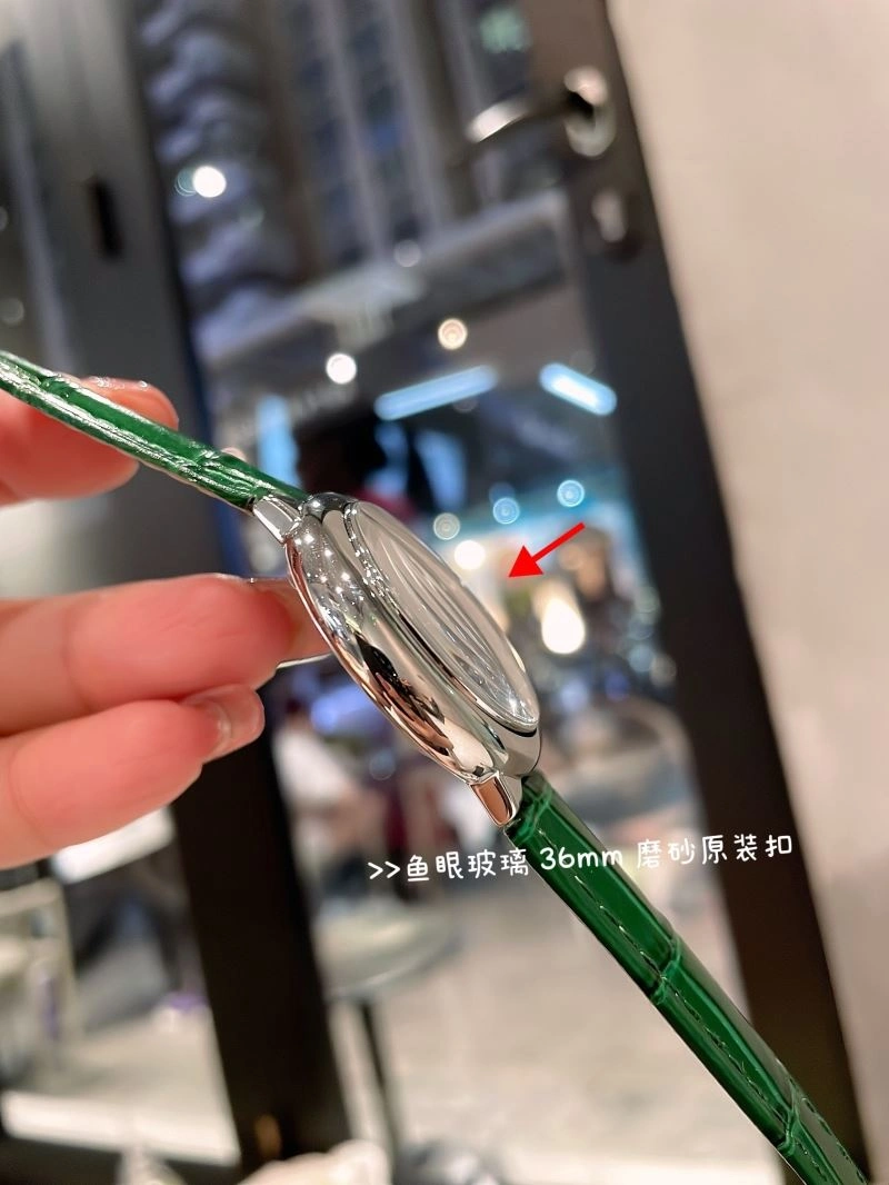 Low-cost CARTIER Watches