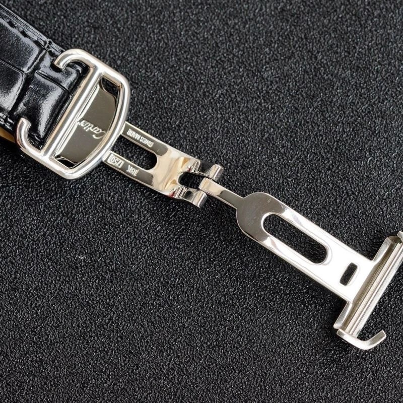 Cut-rate CARTIER Watches