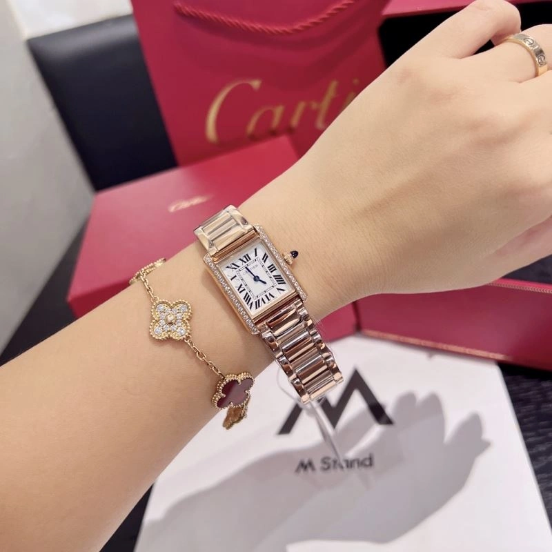 Cut-rate CARTIER Watches