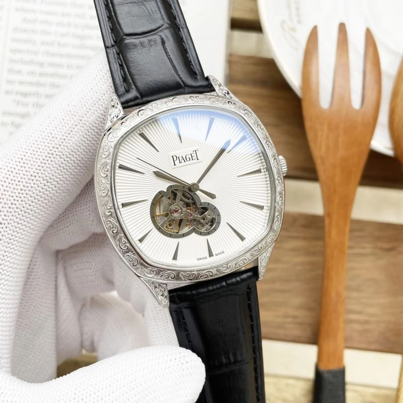 CARTIER Watches