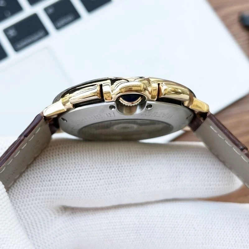 Brand-authenticated CARTIER Watches