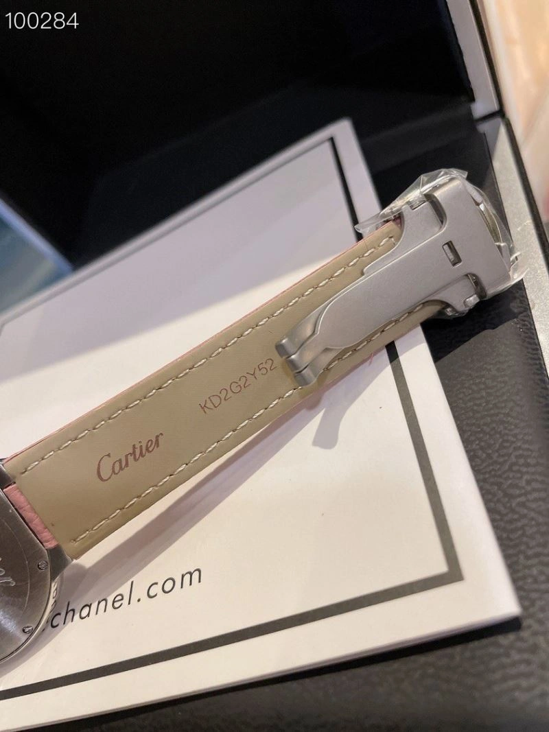 Cut-rate CARTIER Watches