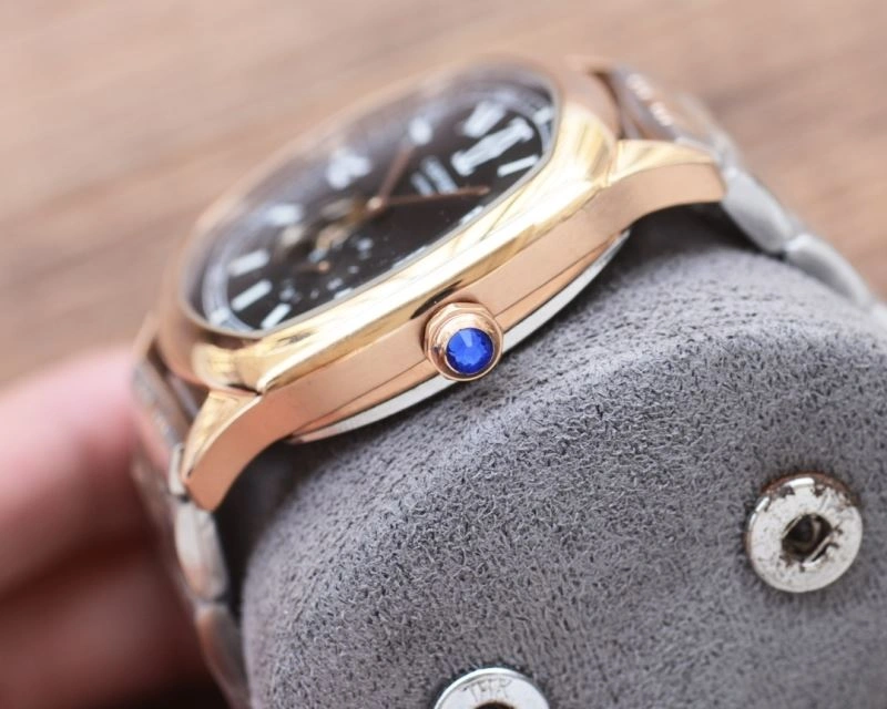 Brand-authenticated CARTIER Watches