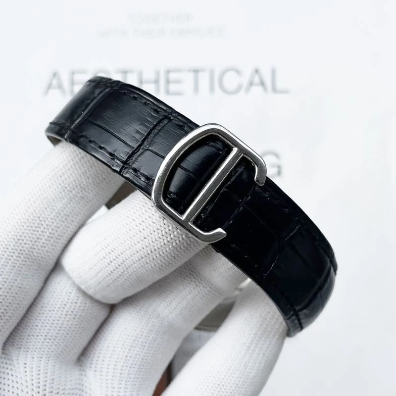 Accurate model CARTIER Watches
