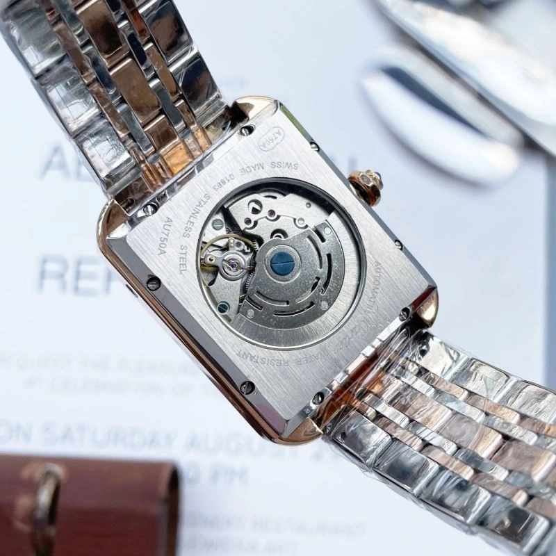 Accurate model CARTIER Watches