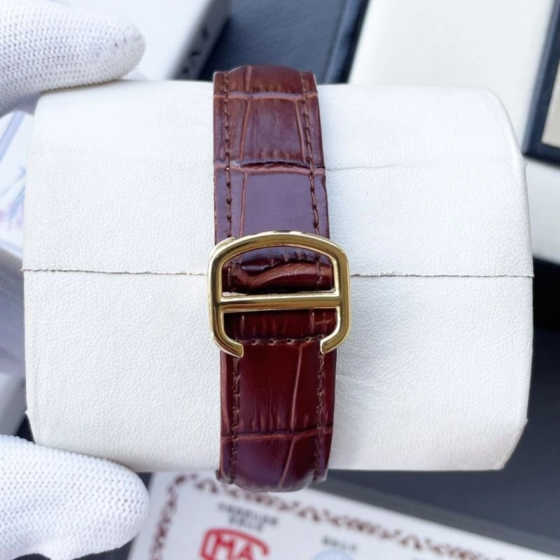 Cut-rate CARTIER Watches