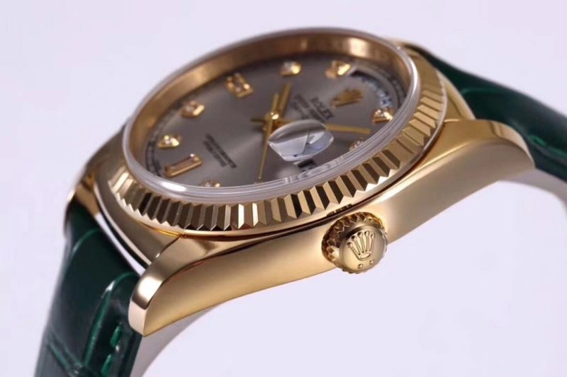 Low-cost CARTIER Watches