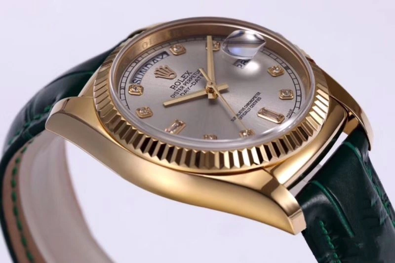 Low-cost CARTIER Watches