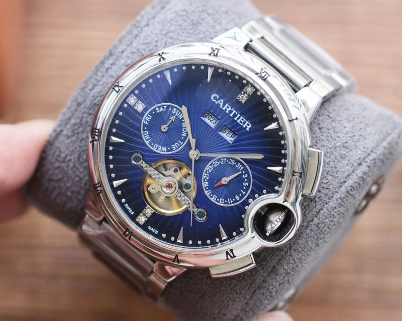 Accurate model CARTIER Watches