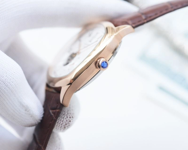 Inexpensive CARTIER Watches