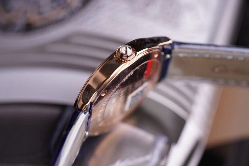Top mirror CARTIER Watches