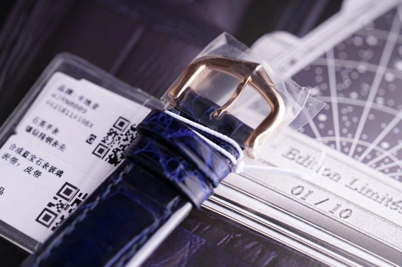 Top mirror CARTIER Watches