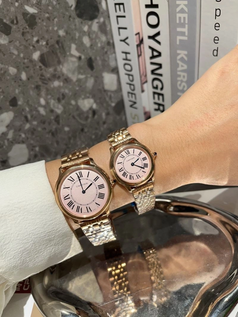 Accurate model CARTIER Watches