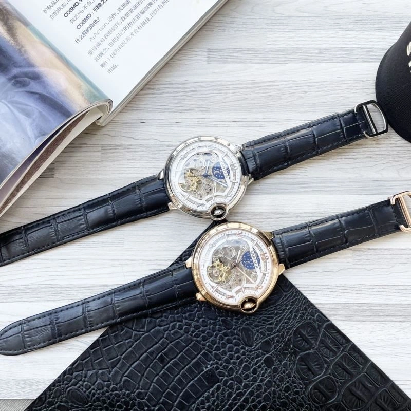 Accurate model CARTIER Watches