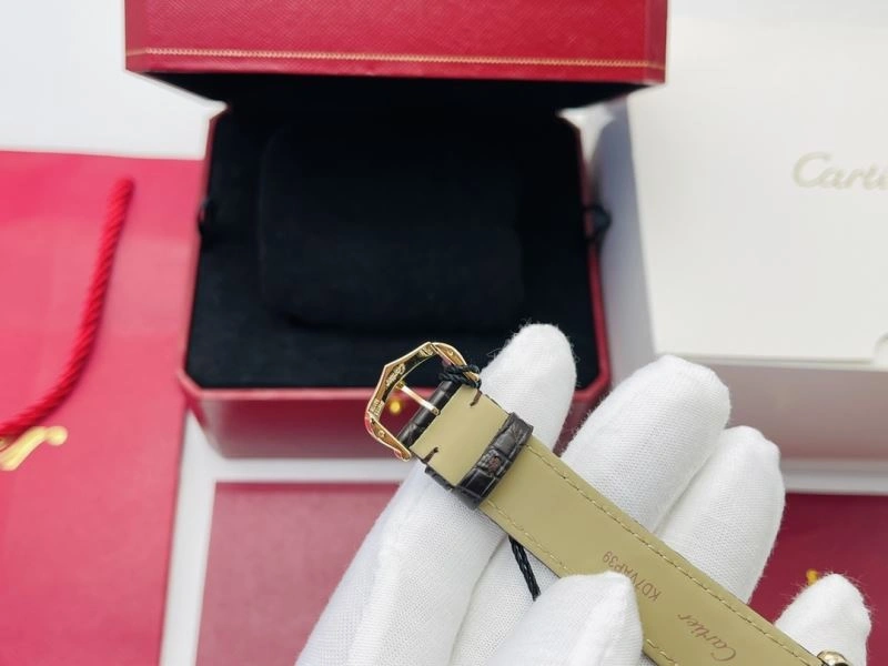 High fidelity CARTIER Watches