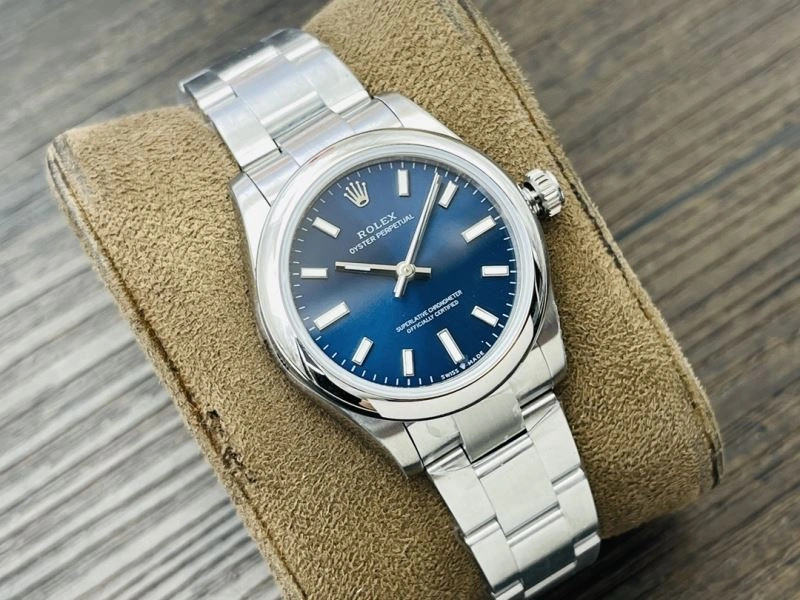 Reasonably priced CARTIER Watches