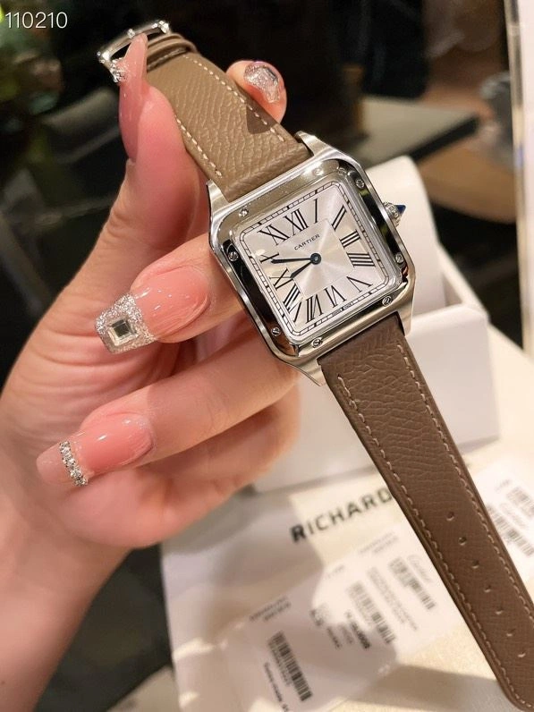 Inexpensive CARTIER Watches