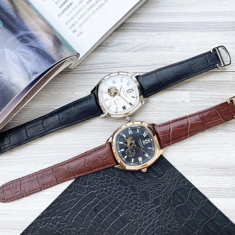 Accurate model CARTIER Watches