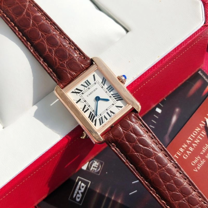 Accurate model CARTIER Watches