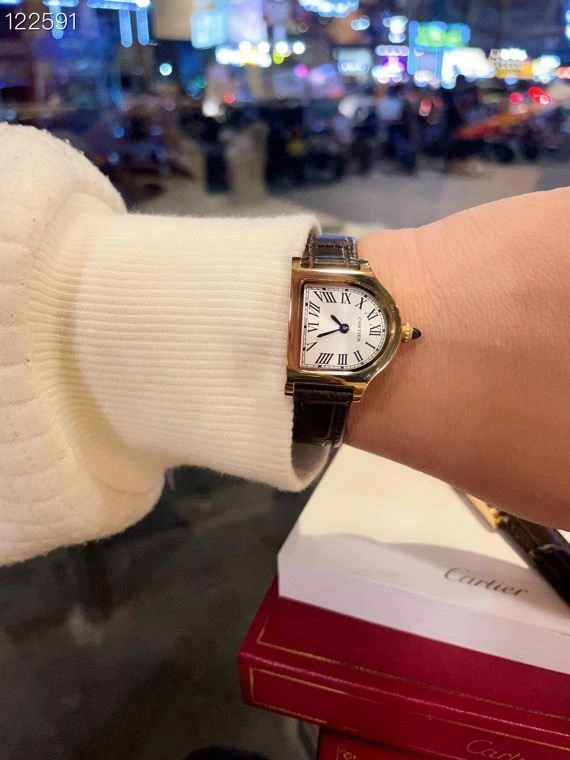 Cut-rate CARTIER Watches