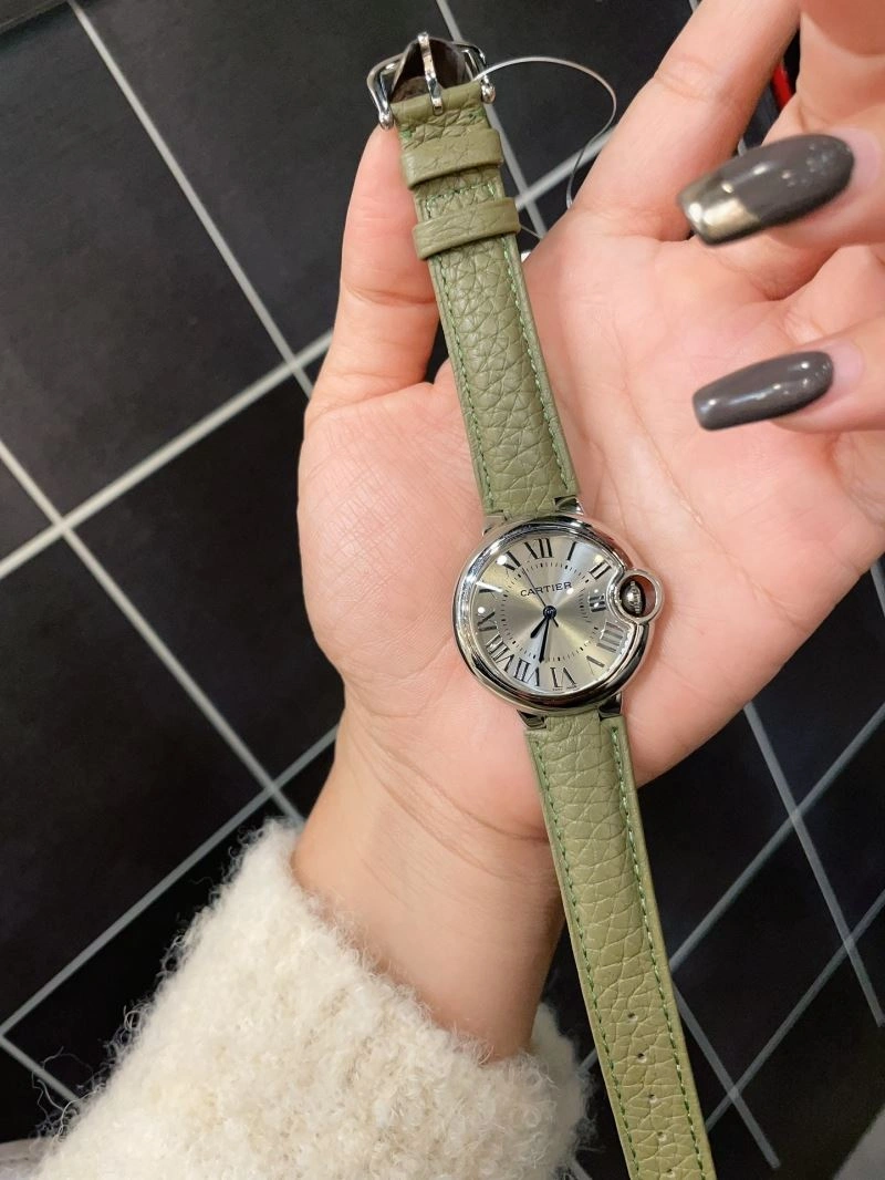 Cut-rate CARTIER Watches
