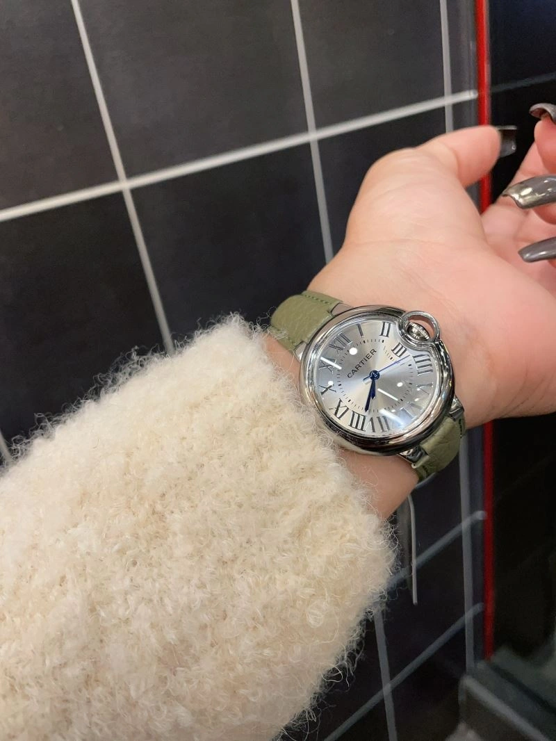 Cut-rate CARTIER Watches