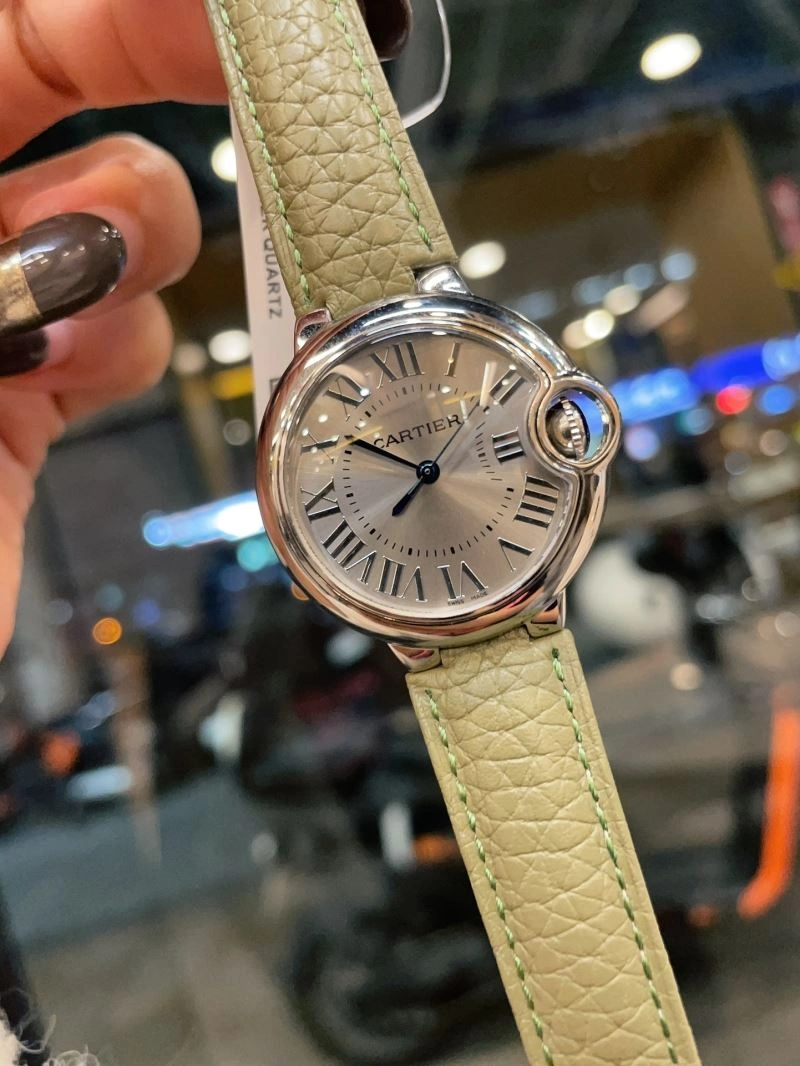 Cut-rate CARTIER Watches
