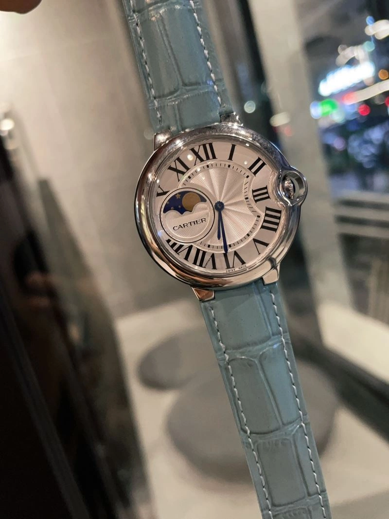 CARTIER Watches