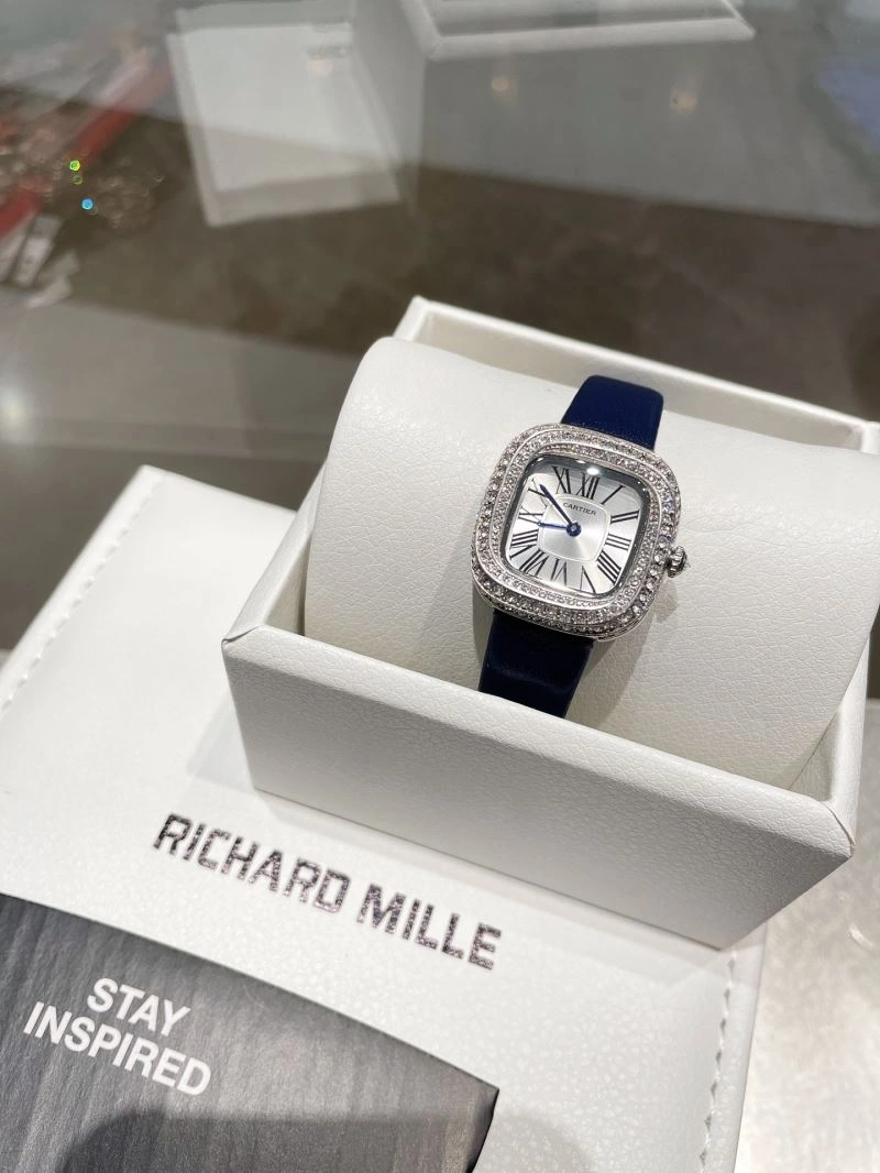 CARTIER Watches