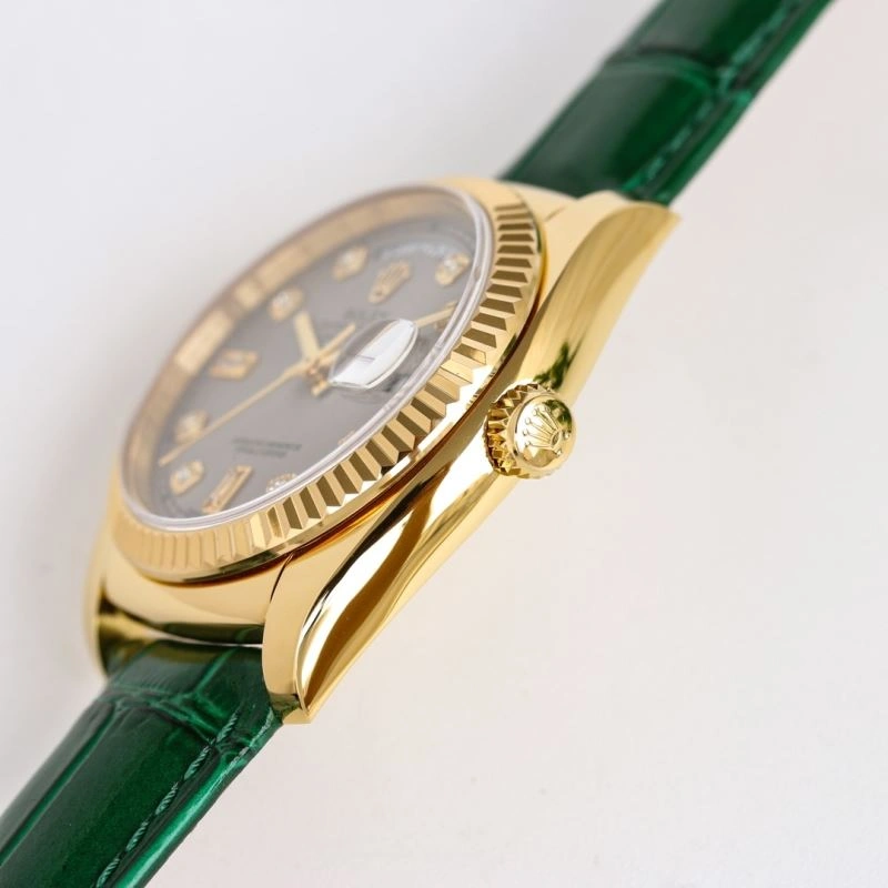 Brand-authenticated CARTIER Watches