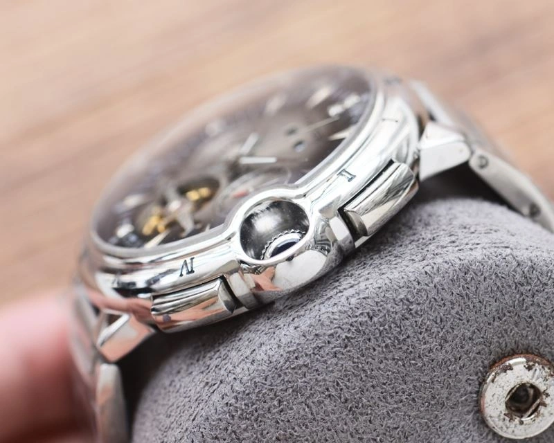 Cut-rate CARTIER Watches