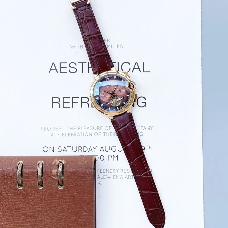 Accurate model CARTIER Watches