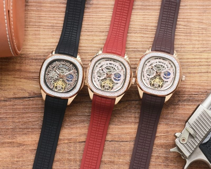 CARTIER Watches
