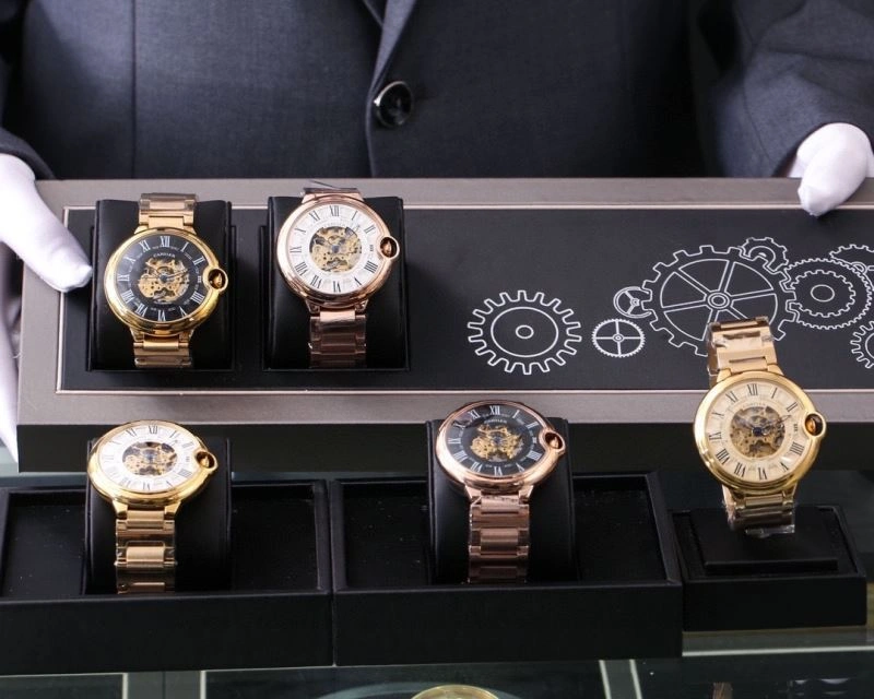 CARTIER Watches
