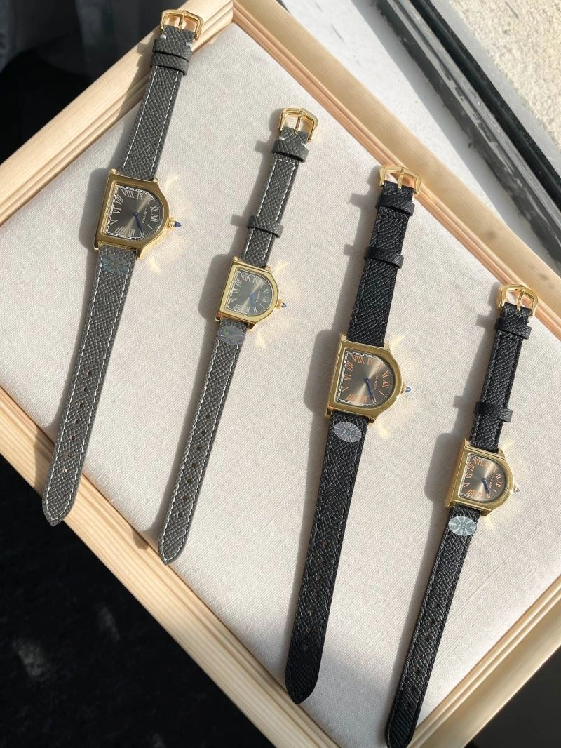 CARTIER Watches
